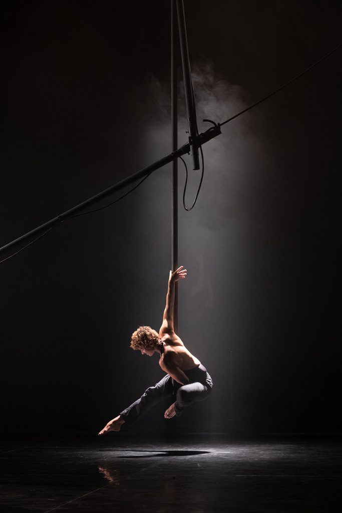 Acrobatics and Movement as Storytelling - ArtsEmerson